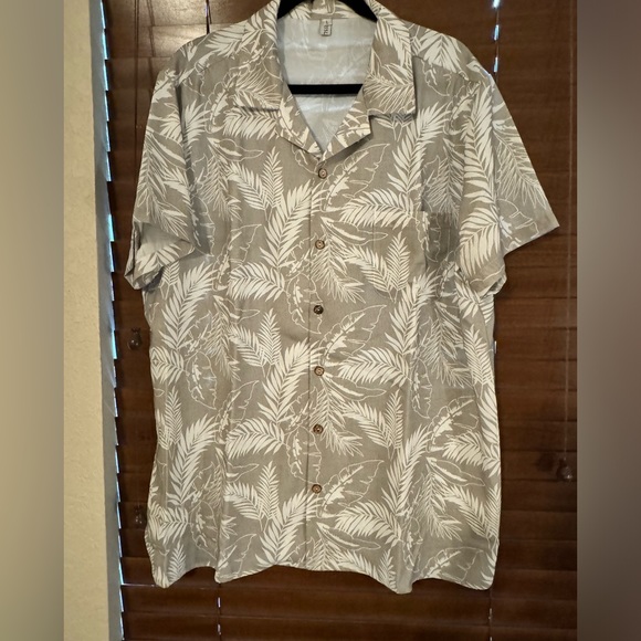 Mislook | Shirts | Mens Hawaiian Print Shirt | Poshmark